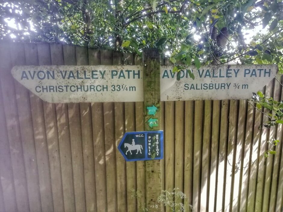 Walking The Avon Valley Path - Come Walk With Me